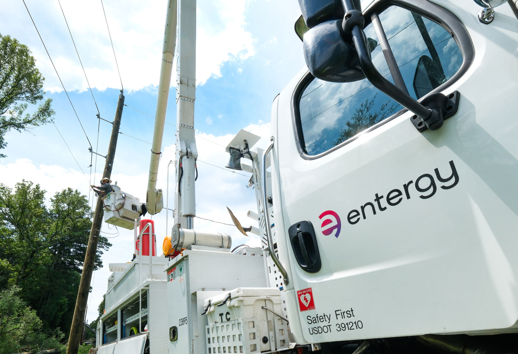 Entergy Texas earns 1 ranking in J.D. Power Electric Utility Business Customer Satisfaction Study Business itemonline
