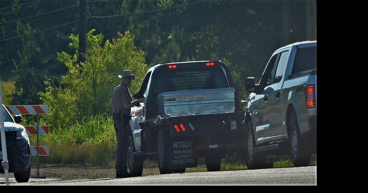 Search continues for Texas inmate who escaped prison bus | News ...