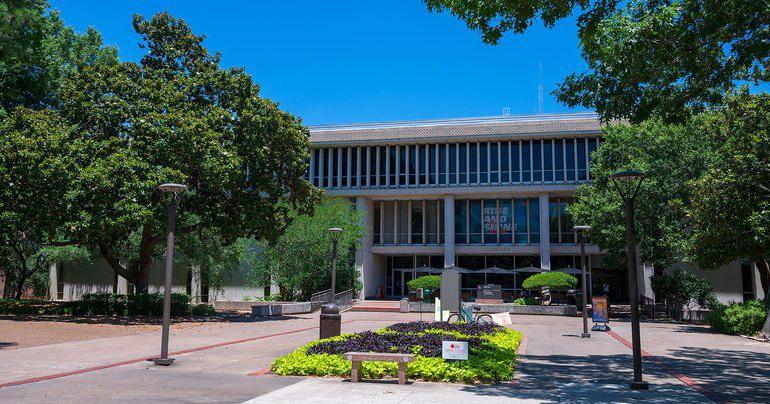 Newton Gresham Library celebrates 50 Years | Local News | itemonline.com