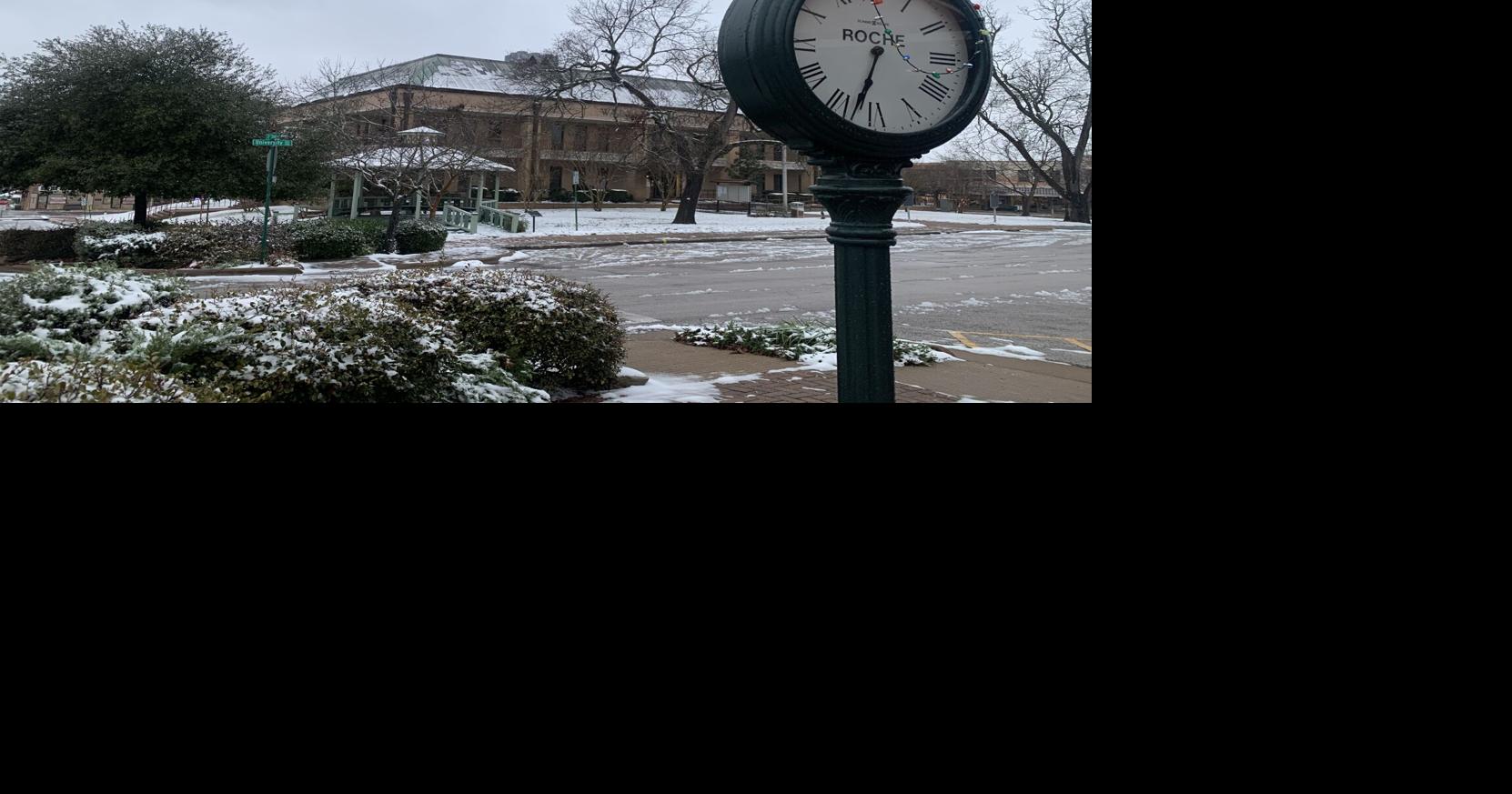 IN PHOTOS: Snow in Downtown Huntsville | Multimedia | itemonline.com