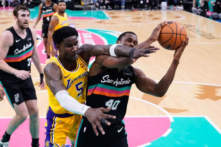 Johnson and Wembanyama fuel Spurs to win over Lakers 107-91, despite ...