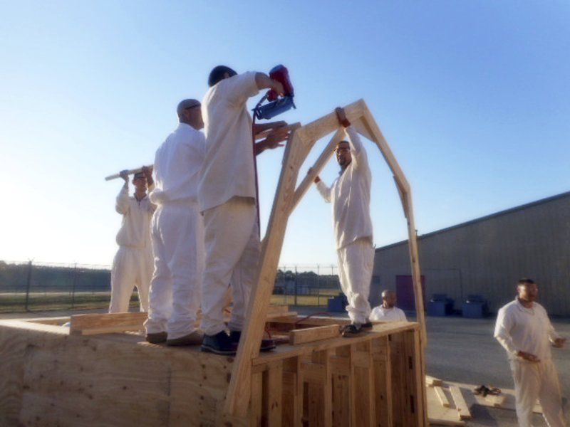 Moving on up: TDCJ inmates building specially designed houses for ...