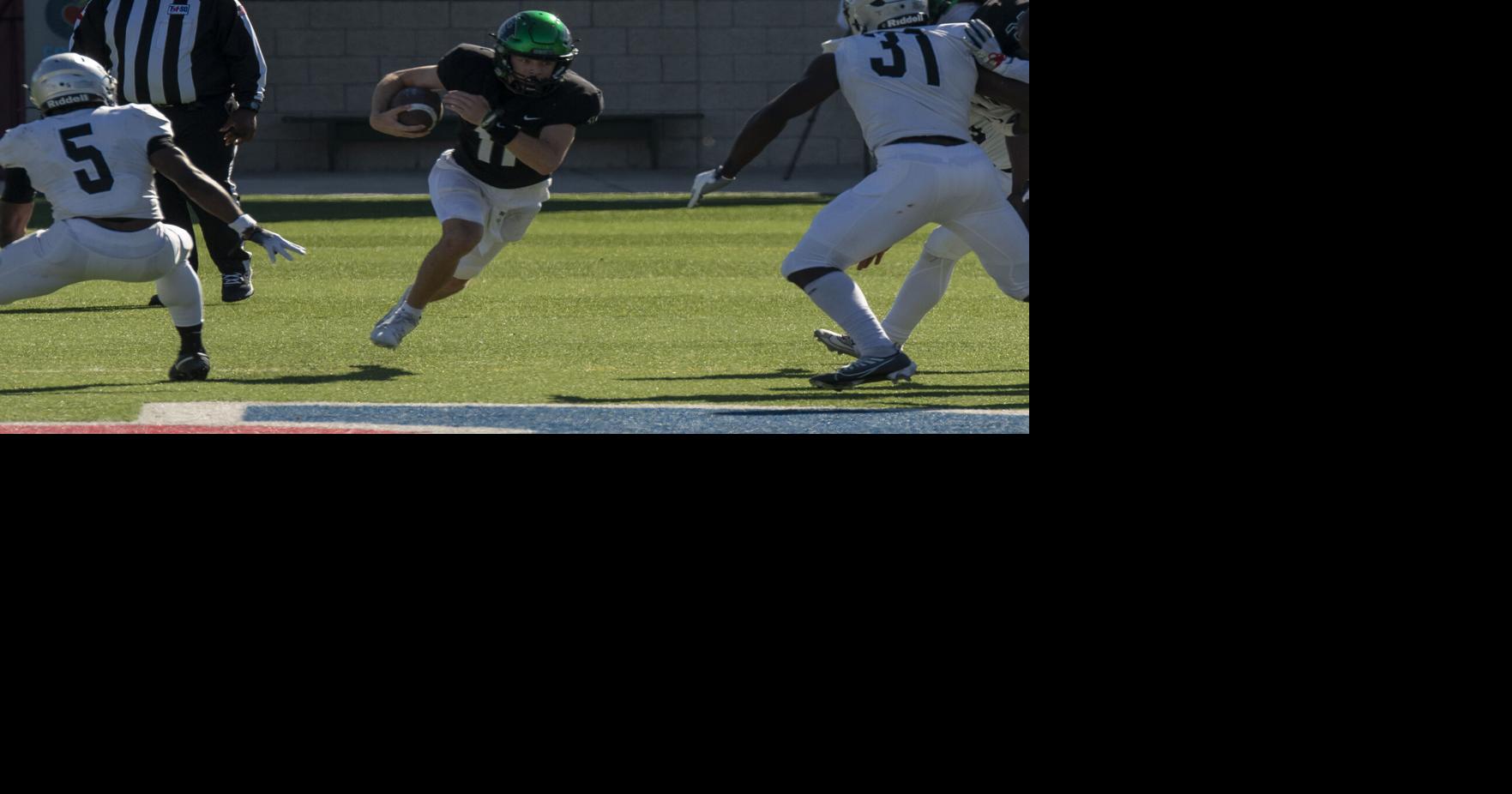 IN PHOTOS: Huntsville claims regional semifinal round against Randle ...