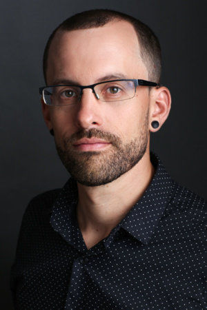 Shane Bauer at IC: Journalist talks prison experience, abroad and here ...