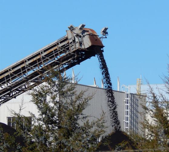 The Trouble with Coal: Is the Lansing ash landfill dangerous? | News ...