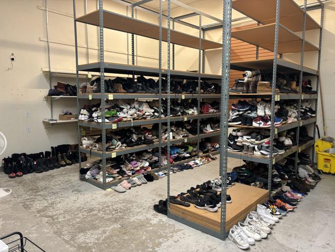 Dump and Run Secondhand Sale Welcomes New and Returning Students ...