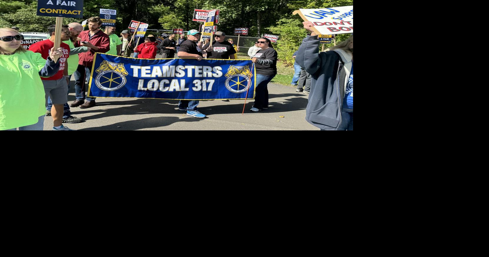 Teamsters Organize Rally in Preparation for Midnight Strike at ...