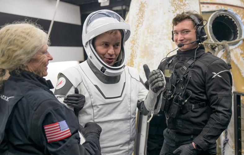 Ailing astronaut returns to Earth early in NASA's first medical ...