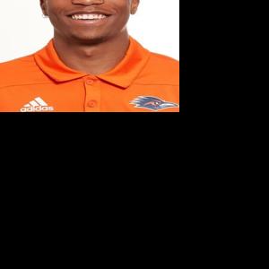 Chris Carpenter has a big day in UTSA'a loss to Troy in Cure Bowl ...