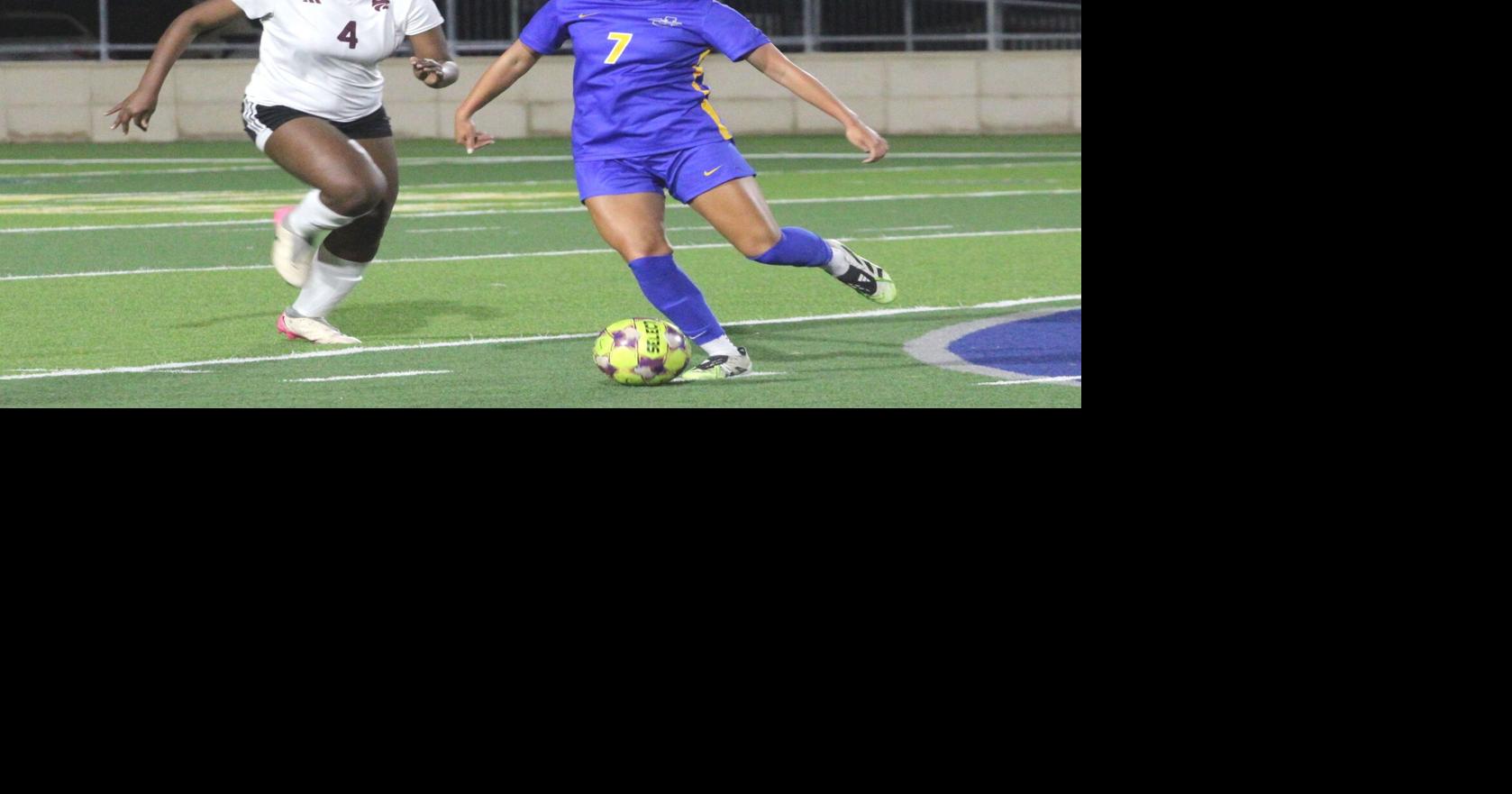 Compian leads Maidens to 2-0 victory over second place Hallsville ...