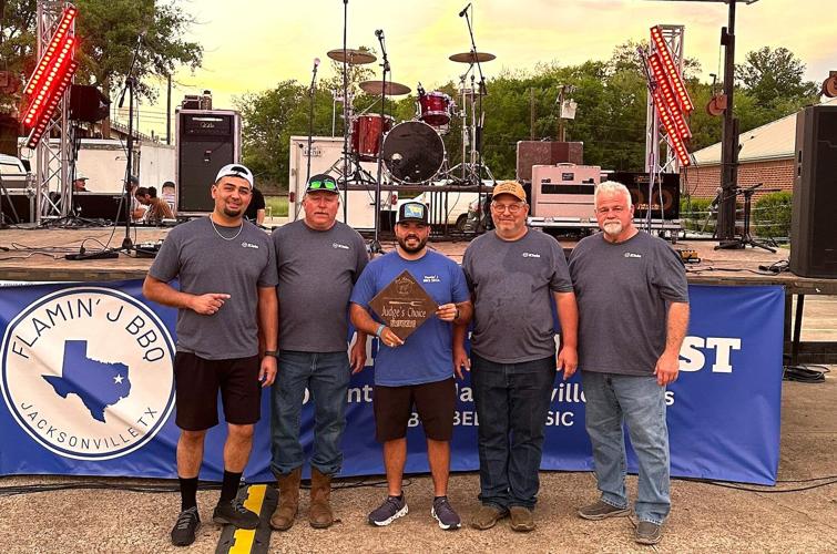 Residents enjoy third annual Flamin’ J BBQ and Taco Fest | Local News ...
