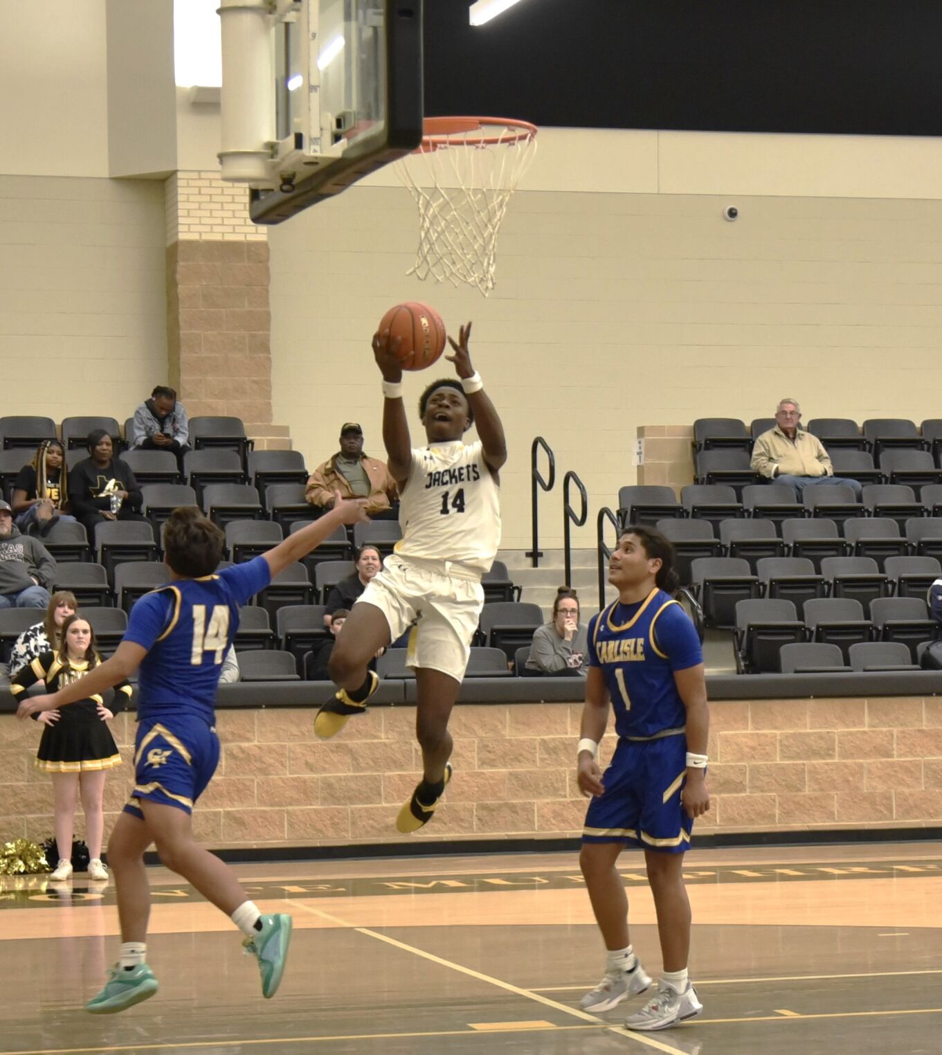 District 22-2A Boys Basketball: Alto moves into tie for third place in ...