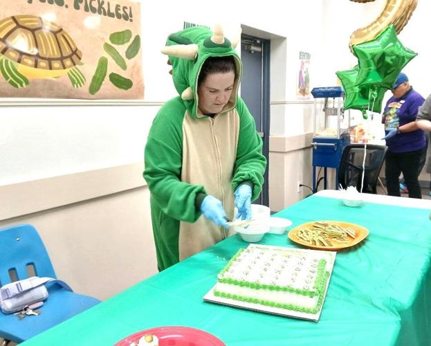 Jacksonville library hosts birthday party for Miss Pickles | Local News ...