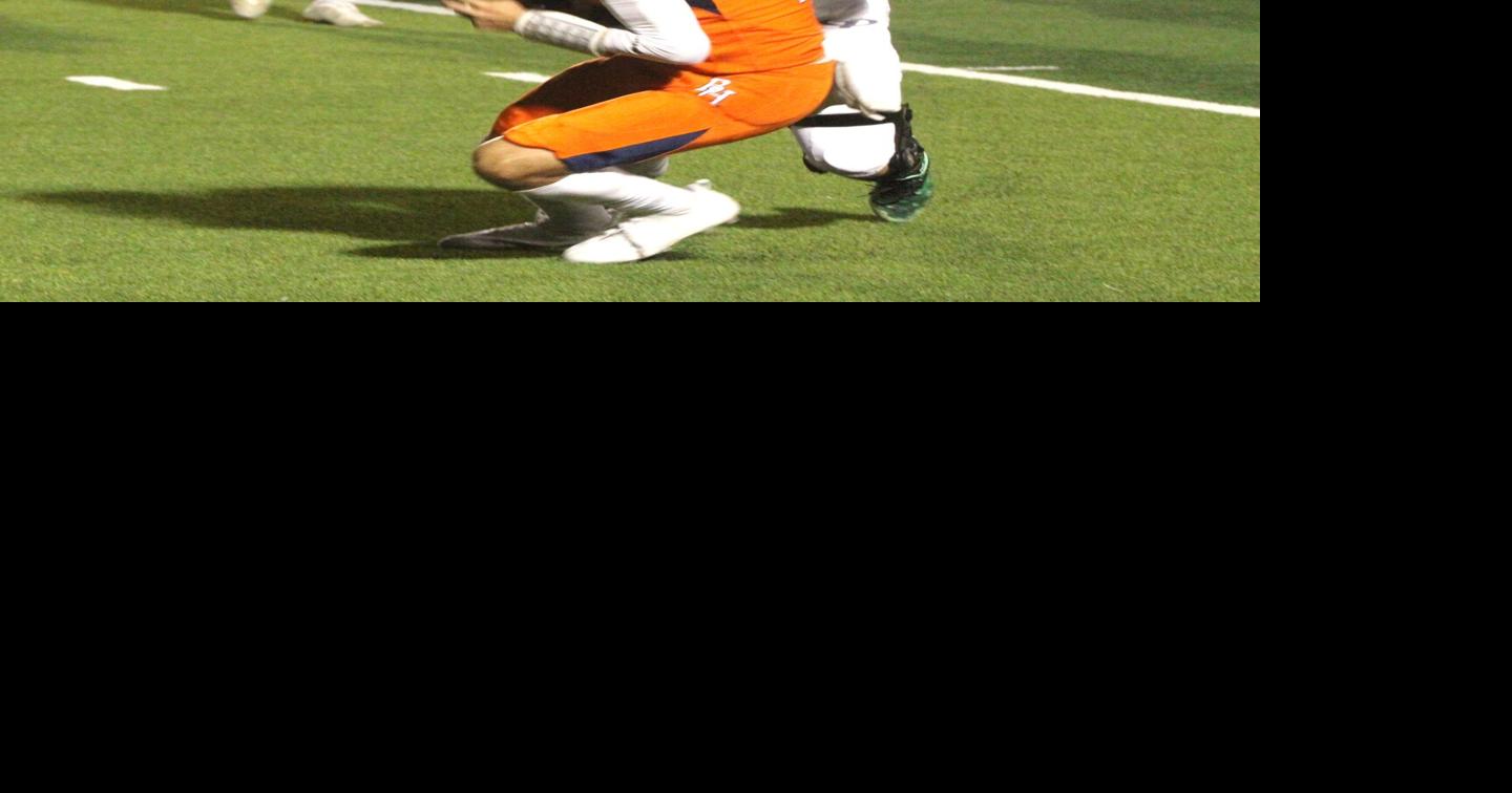 Little movement in latest #bEASTTexas Fabulous 15 football poll ...