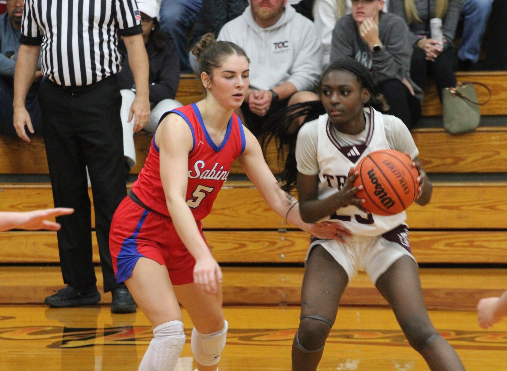 Lady Tigers hold on late to edge Lady Cardinals, 30-27 | Sports ...