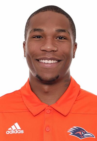 Carpenter, McCuin combine for 5 catches in UTSA's win over Texas State ...