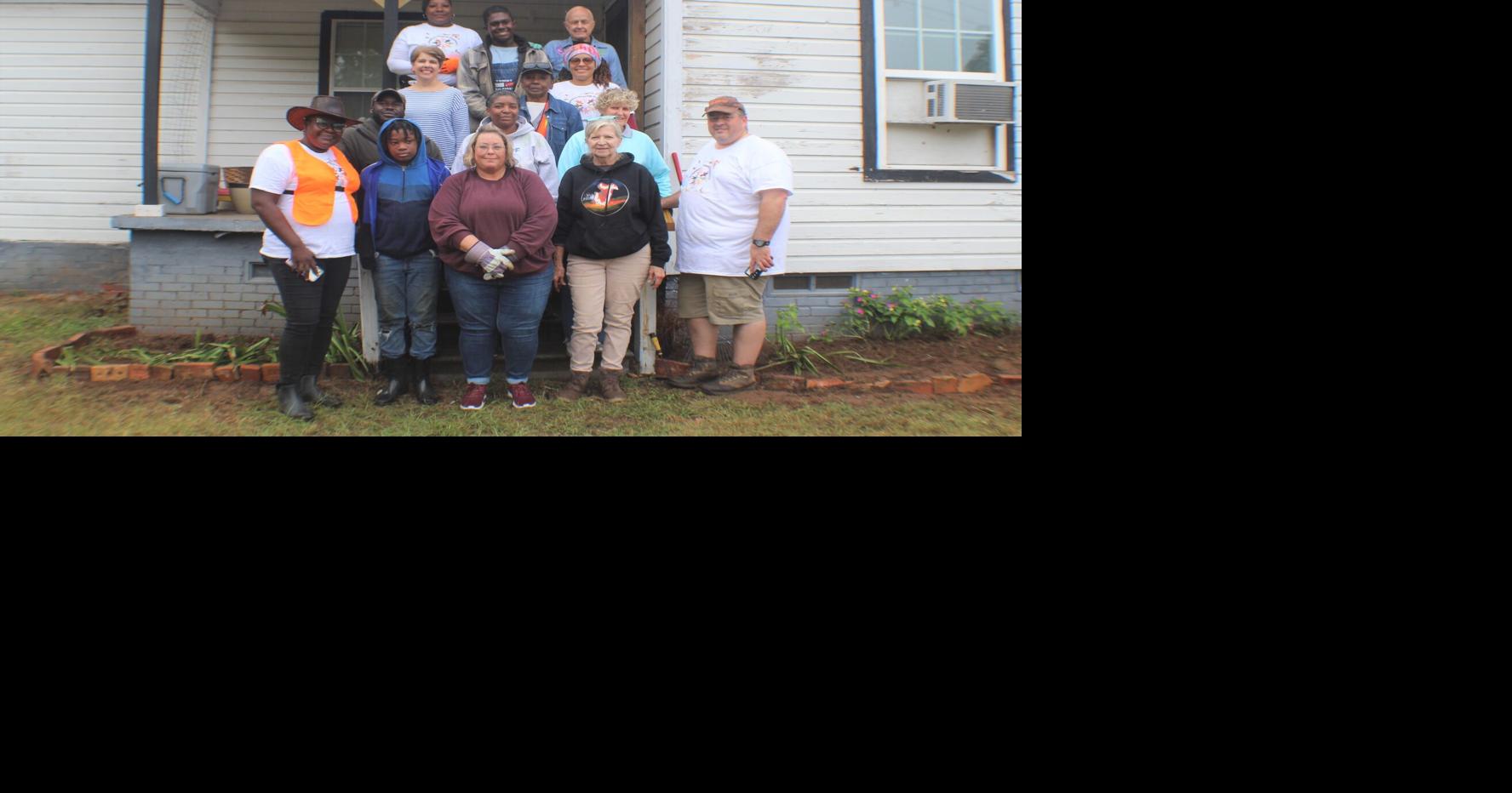 Neighbors Helping Neighbors completes inaugural day of service | Local ...