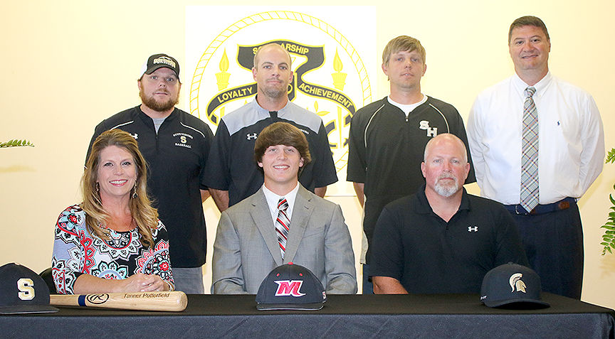 Scottsboro’s Potterfield signs with Martin Methodist | Sports ...