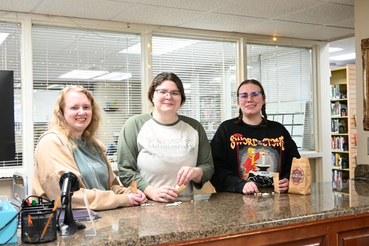 Scottsboro Public Library opens new seed library offering free garden ...