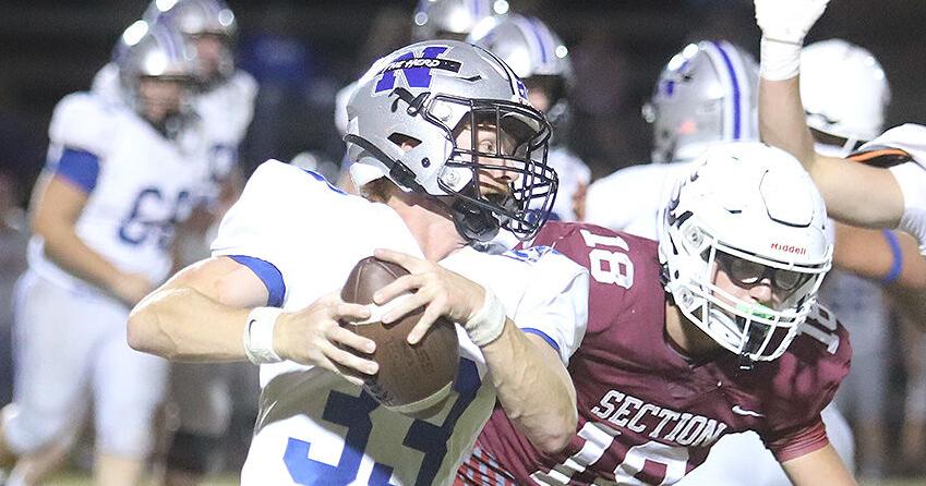 Bison top rival to clinch playoff berth | Sports | jcsentinel.com