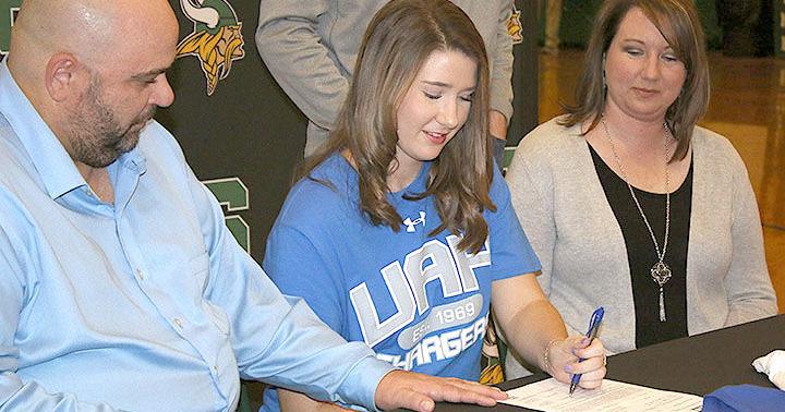 Waldrop signs with UAH softball | Sports | jcsentinel.com