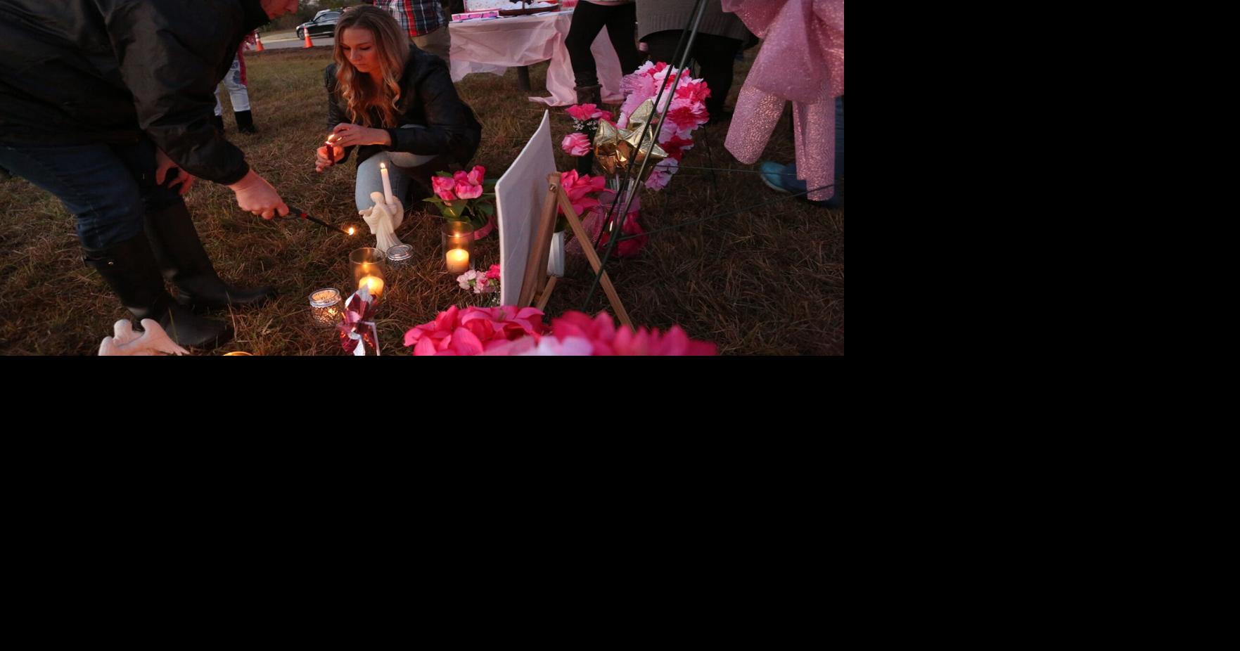 PHOTOS: Vigil held to honor Mariah Woods | News | jdnews.com