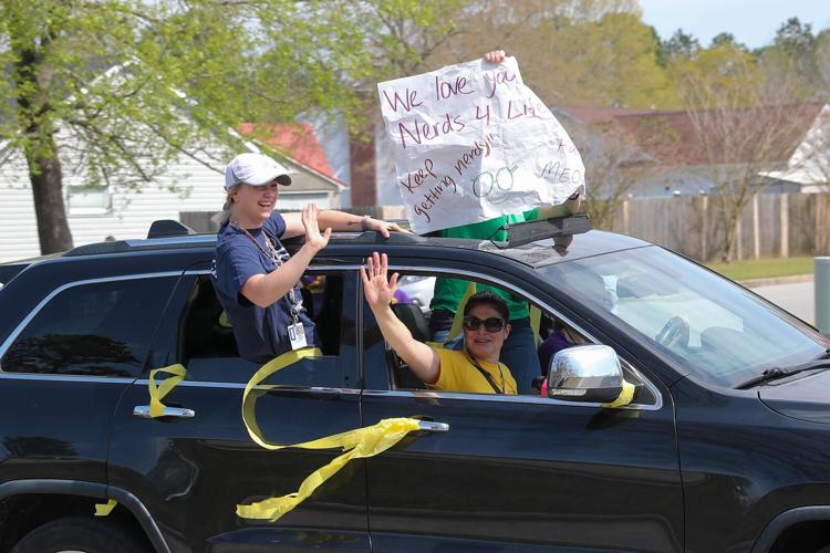Photos: Summersill Elementary teachers bring love to students | News ...