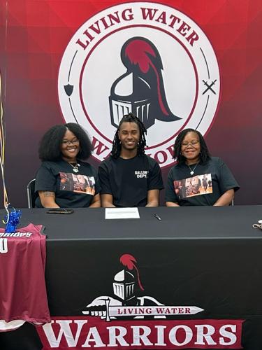Living Water Christian's Savion Pepper, Ireione Seright to play ...