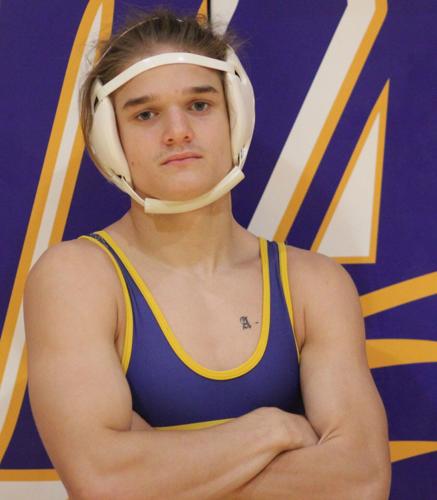 Richlands' Cooper Howe makes school history with East Regional title ...