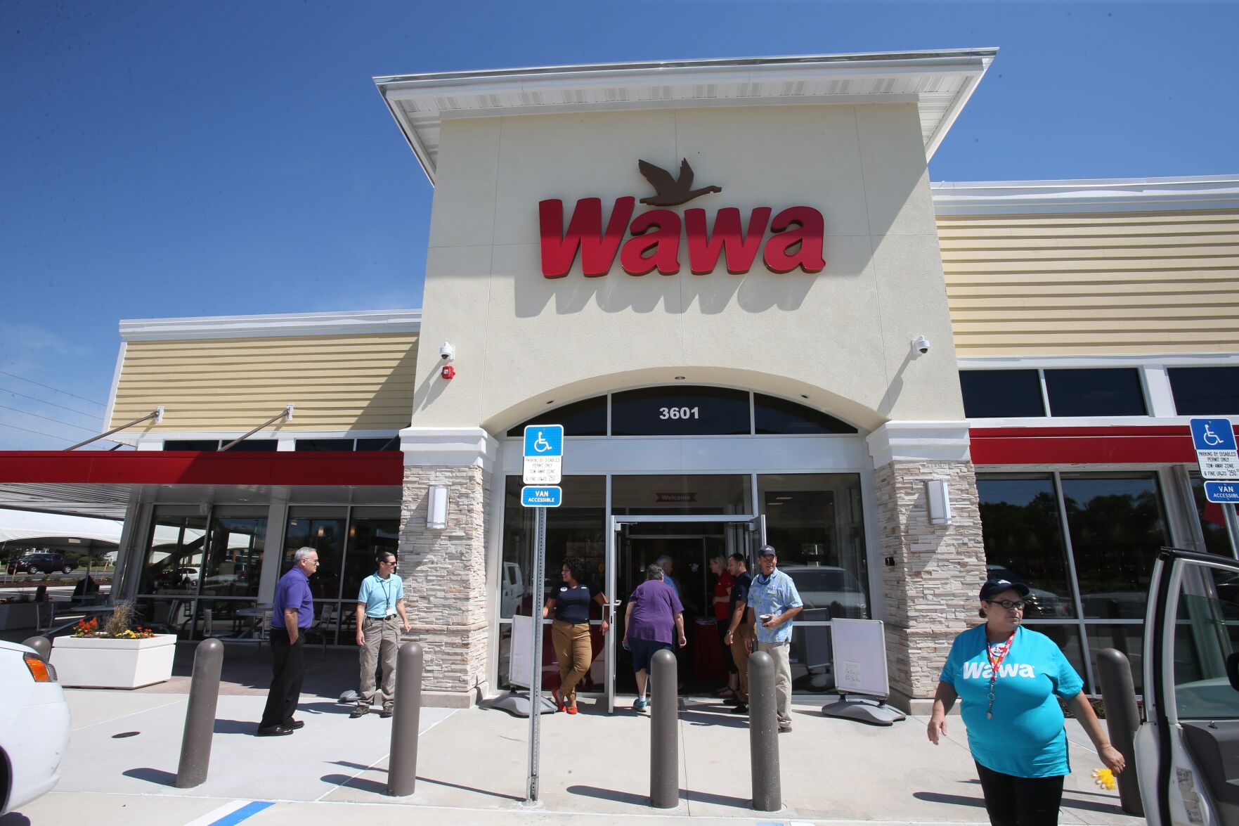'Very likely' these four sites in Onslow County get a Wawa. Here's what ...
