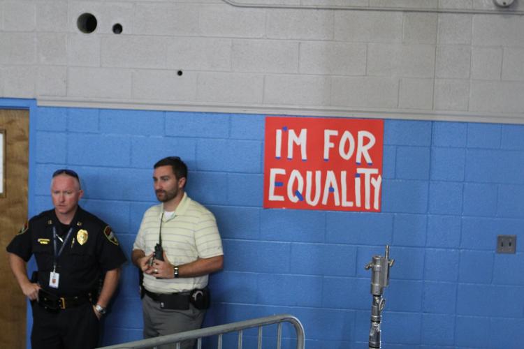 Democrat Vice President Candidate Sen. Tim Kaine Rally | News | jdnews.com