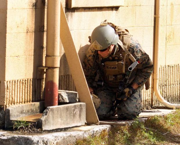 PHOTOS: USMC - Explosive Ordnance Disposal Company | News | jdnews.com