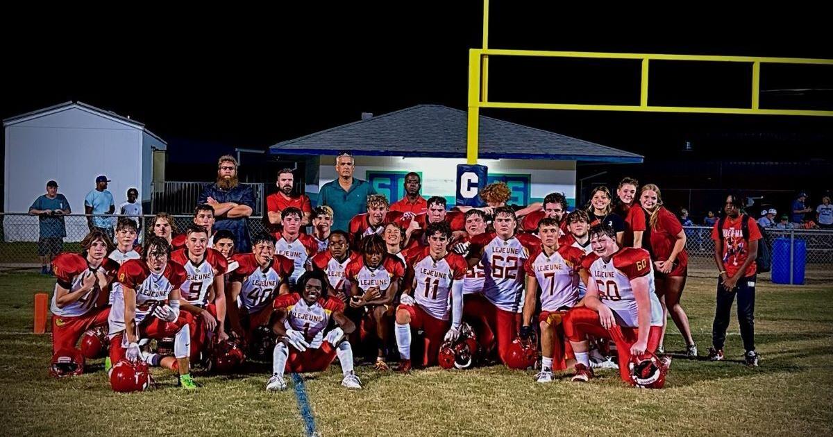 Lejeune's Connor Shea ties state record in Devilpups' first football ...
