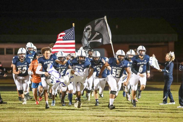 PHOTOS: White Oak at Swansboro Football | Sports | jdnews.com