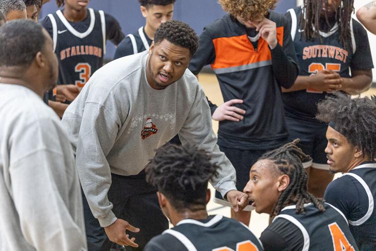 Southwest's Brandon Monk looks to use 'full circle' to rebuild ...