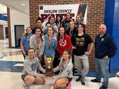 Swansboro girls' wrestling repeats as Onslow Cup champions | Sports ...
