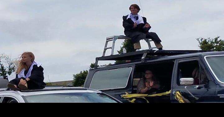 Photos: Croatan High drive-thru graduation | News | jdnews.com