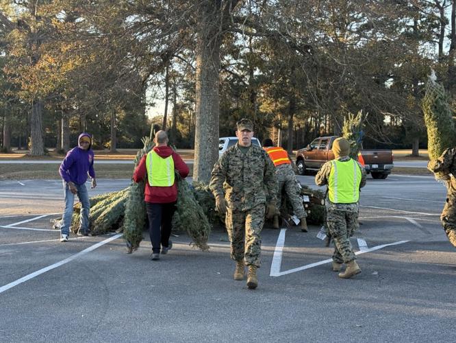 Trees for Troops gifts Christmas trees to service members | News ...