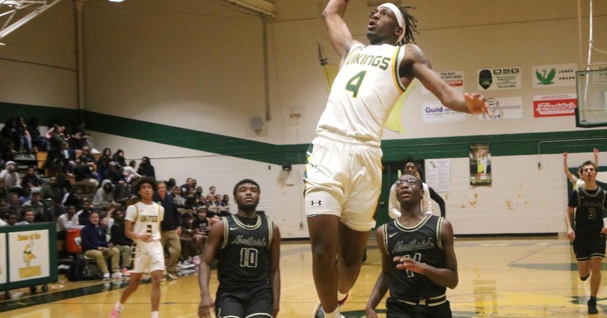 DJ Benbow continues to show off his basketball skills, this time with ...