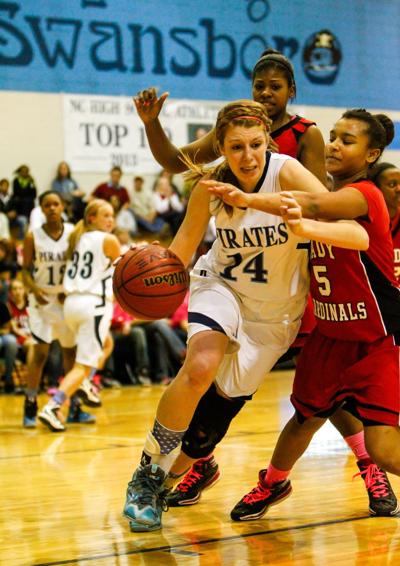 Swansboro girls top JHS, earn playoff spot | Sports | jdnews.com