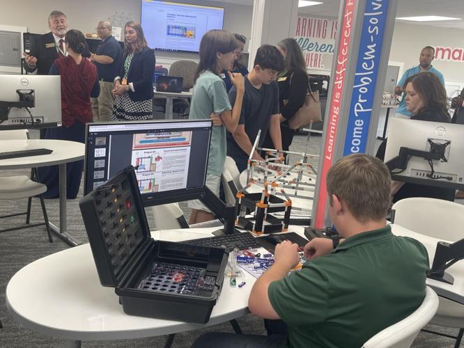 Liberty Christian Academy holds ribbon cutting for new innovative SmartLab | News | jdnews.com