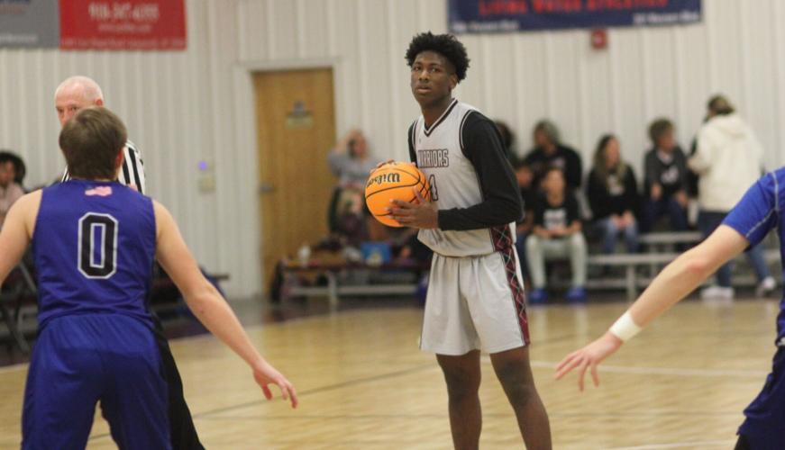 Now with 1,000 points, Living Water's Derrick Benbow still playing at ...