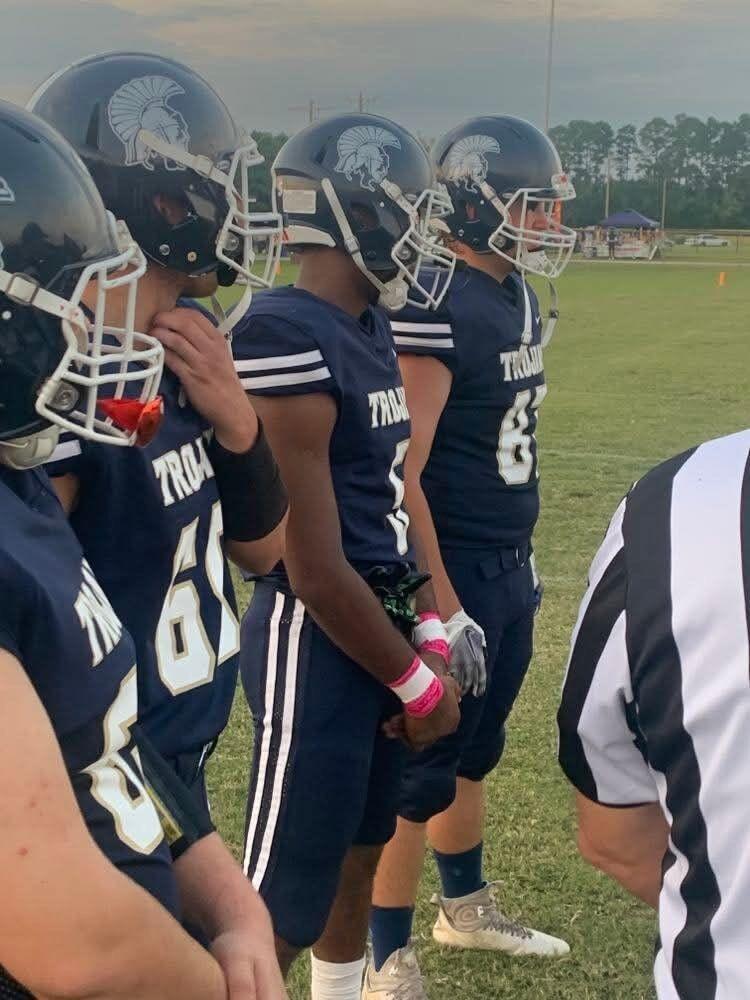 Jones Senior football moves back to 11-man | | jdnews.com