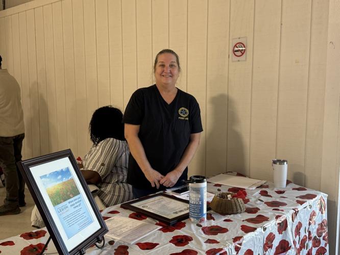 'We thank you:' Veterans Day ceremony honors American heroes | Local ...