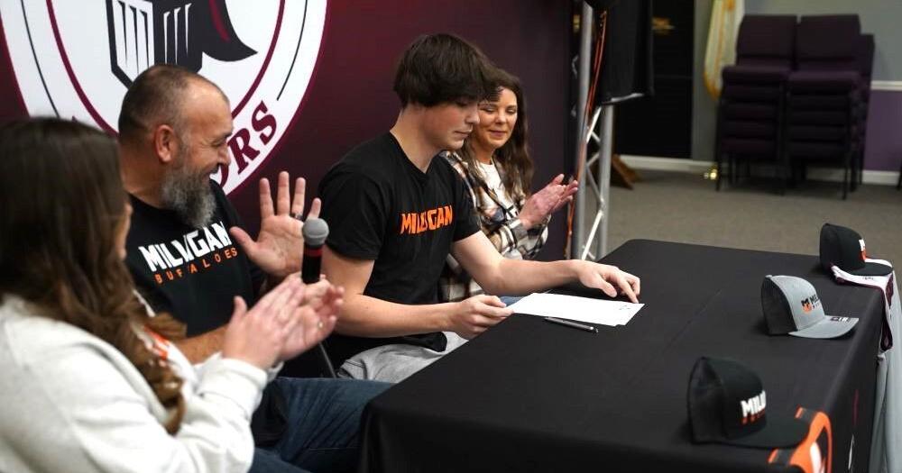 Living Water's Bo Koebbe signs to play basketball at Milligan ...