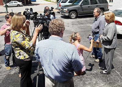 Bettis taking two months off as mayor to tend to family matters | News ...