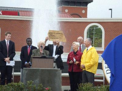 Jacksonville city manager awarded for commitment | News | jdnews.com