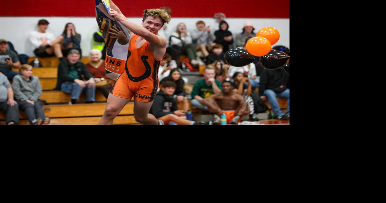 Southwest wrestlers give credit for Onslow Cup title | Sports | jdnews.com