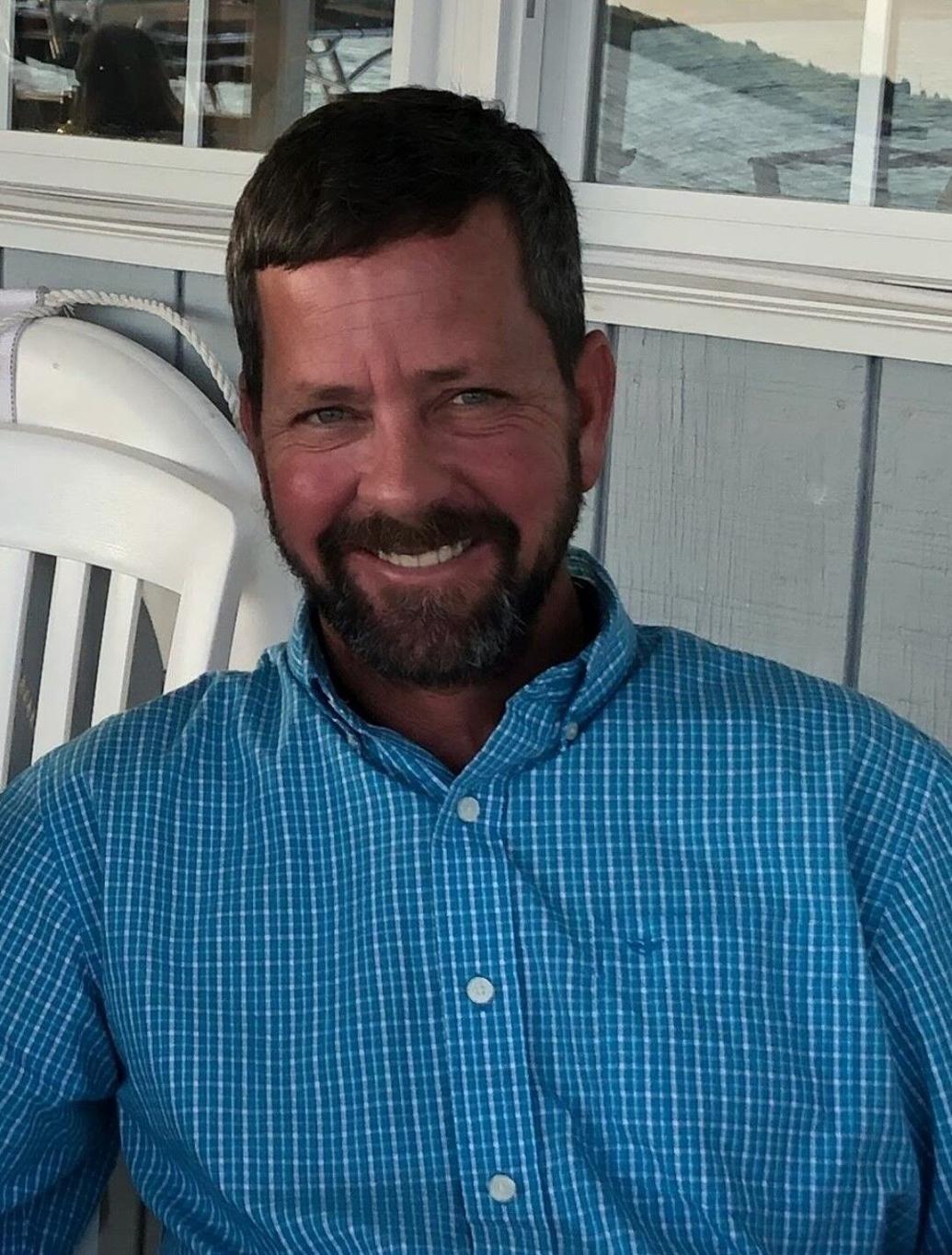 Travis Hawley | Obituaries | jdnews.com