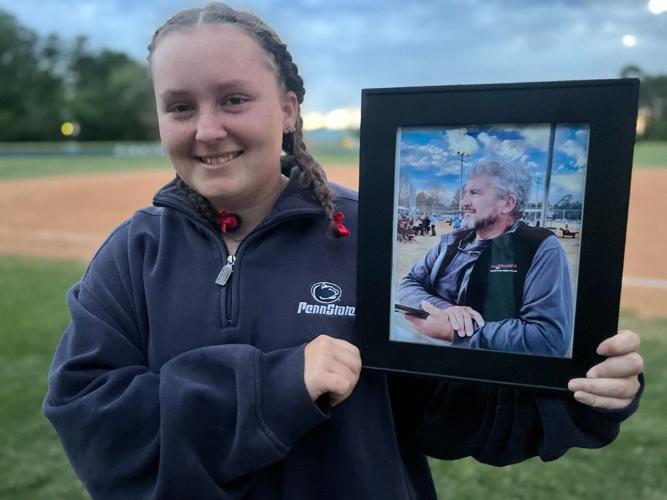 Swansboro's Savannah Remley honors late father by playing in softball ...